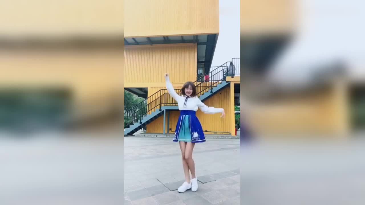 小姐姐跳的极乐净土超好看,堪比我老婆初音了