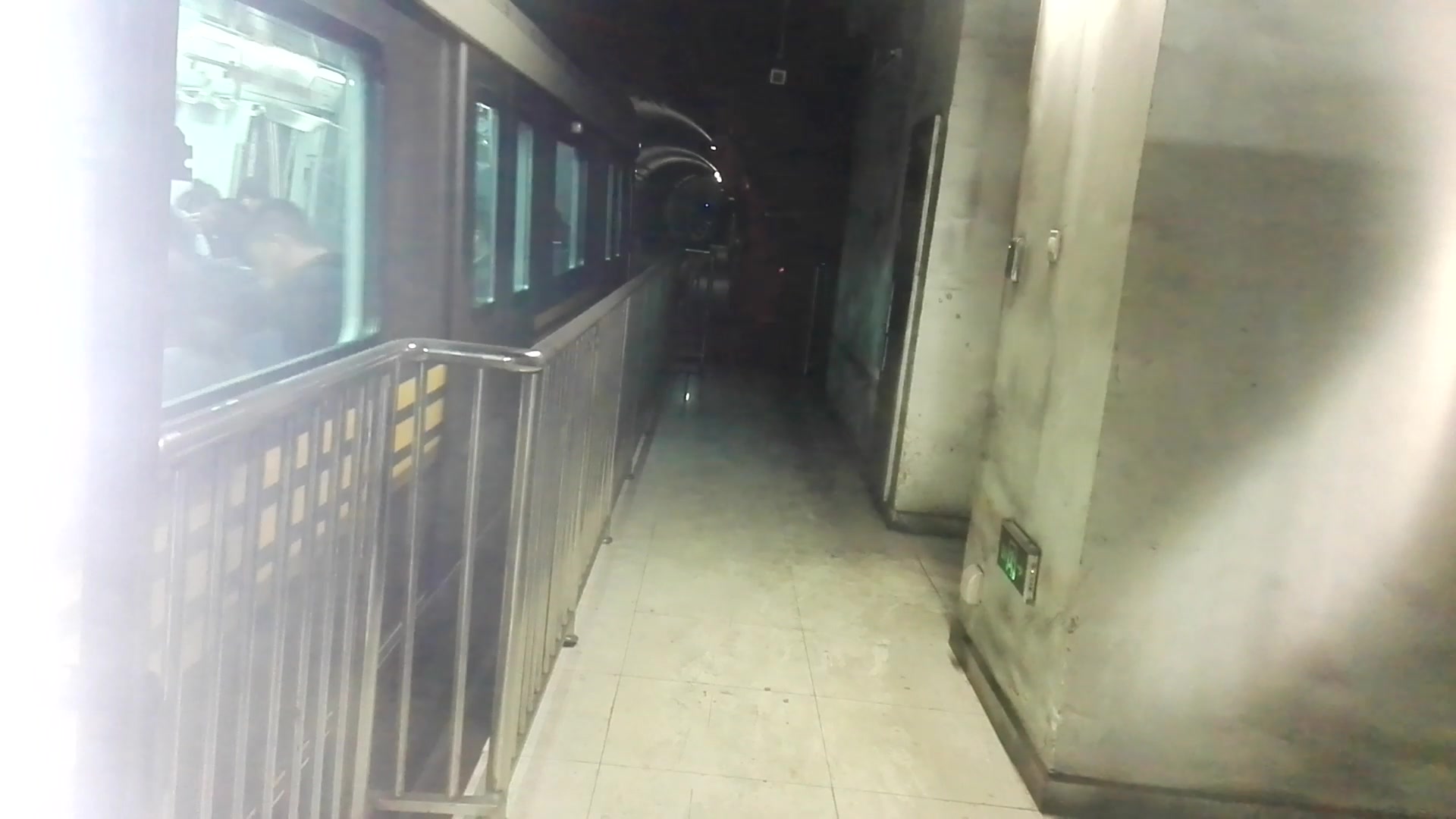 ...7号线 BD32型地铁动车组进磁器口站 结尾附有株洲自研的列控系统