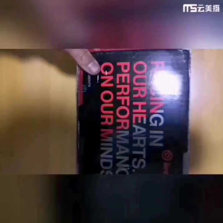 ...双活塞后刹车卡钳开箱。准备给爱车补品上身。期待装车后使用效果。