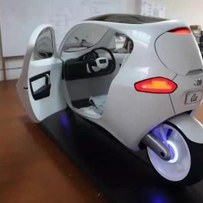 ...稳稳地保持车身平衡,采用特斯拉电池,充满电情况下能行驶320公里,最...