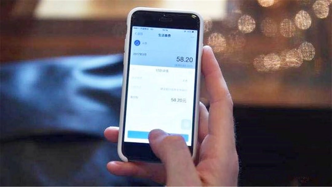 绑定了银行卡的支付宝,手机千万别存这两者“照片”,小心中套路