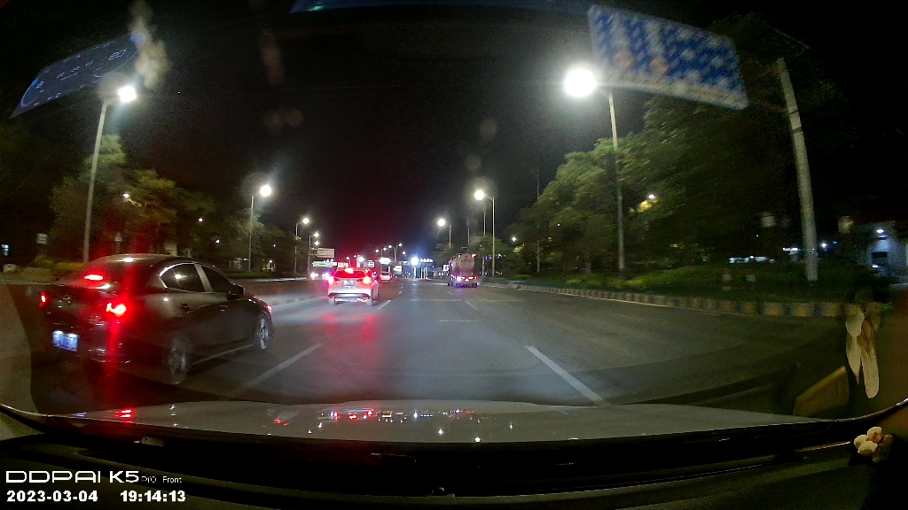 射击游戏玩家顶级反应阻止醉酒无证逆行阿伯重生前往异世界