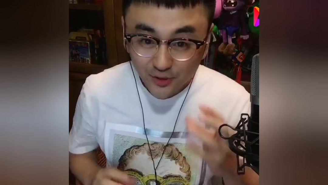 利用头声找高音,尝试模仿猫叫声,发出“憨憨”的声音并保持向前