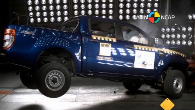 全新福特Ranger皮卡碰撞测试