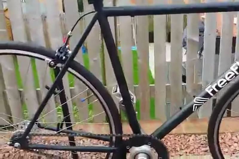 美国最新研发的固定轮自行车传动系统,你看懂了么