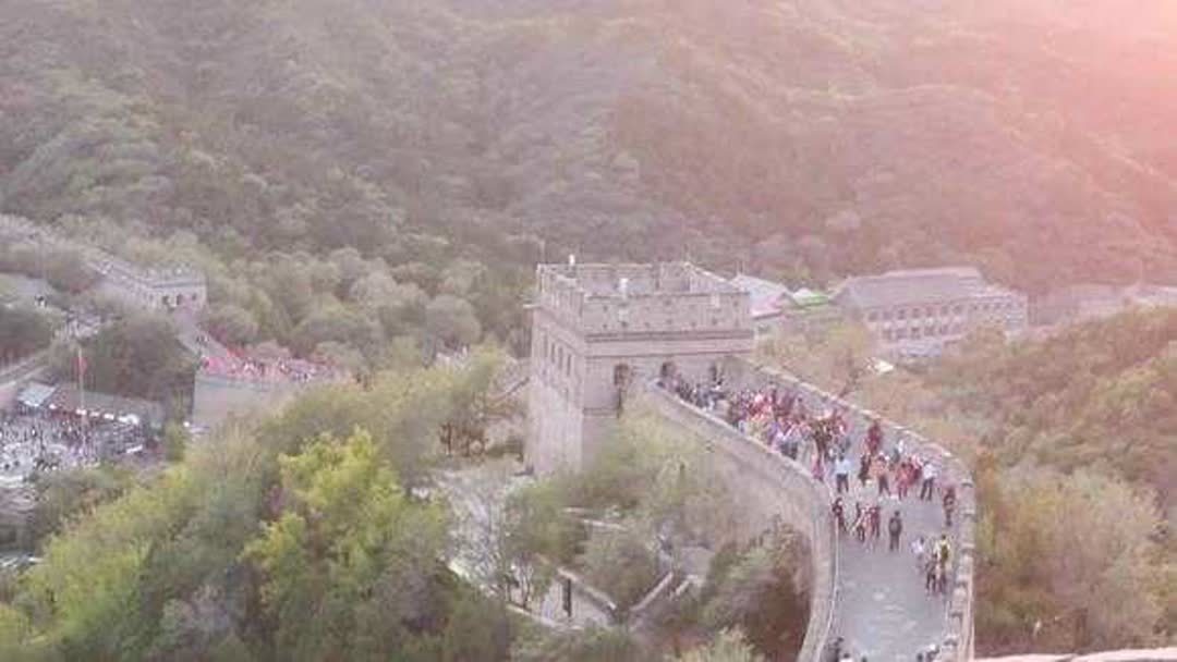 北京自驾游太难了,100多公里开了5小时,登上长城天就黑了