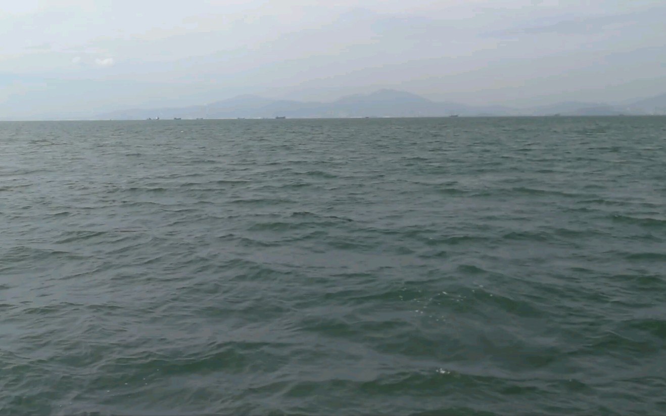 2019年11月28日和孝群哥在广东惠州巽寮湾,吹风,出海打鱼