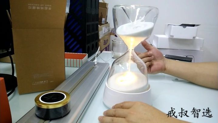 戒叔智选-创意沙漏伴睡灯实测,十五分钟计时,七彩灯光