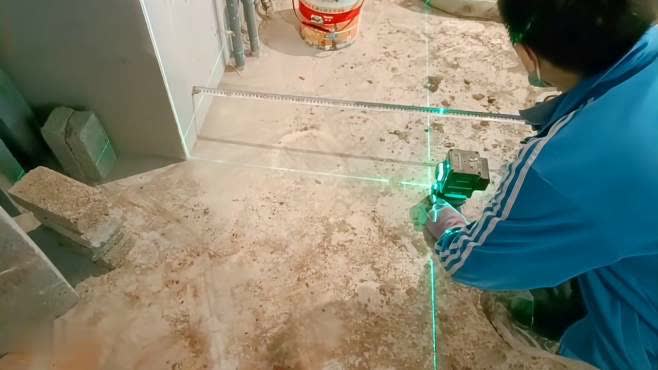 二十年贴砖师傅告诉你砌空心砖的方法和技巧,又快又直