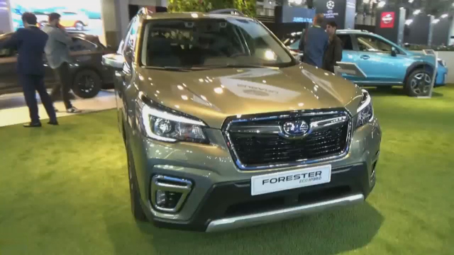 斯巴鲁森林人霸气亮相,打开车门看到内饰,才知道啥叫改变