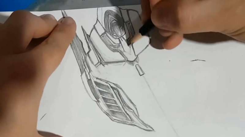 素描变形金刚中的汽车人擎天柱,这手法你给几分?