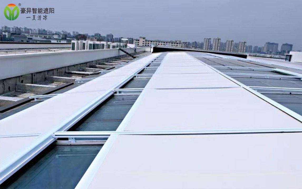 大型商场天棚帘电动遮阳帘厂家哪家好?