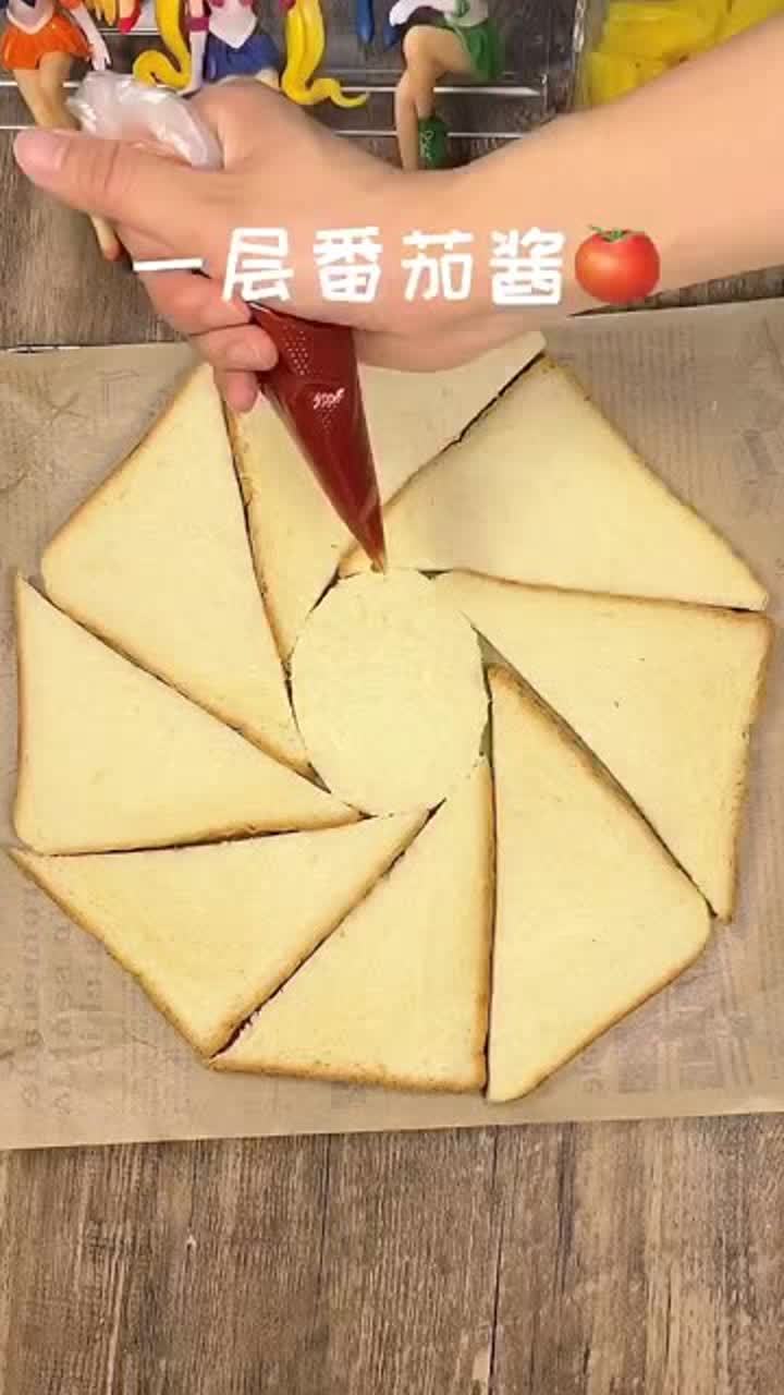 自制菠萝虾仁披萨,香浓拉丝料超足,好吃哭啦!披萨 美食