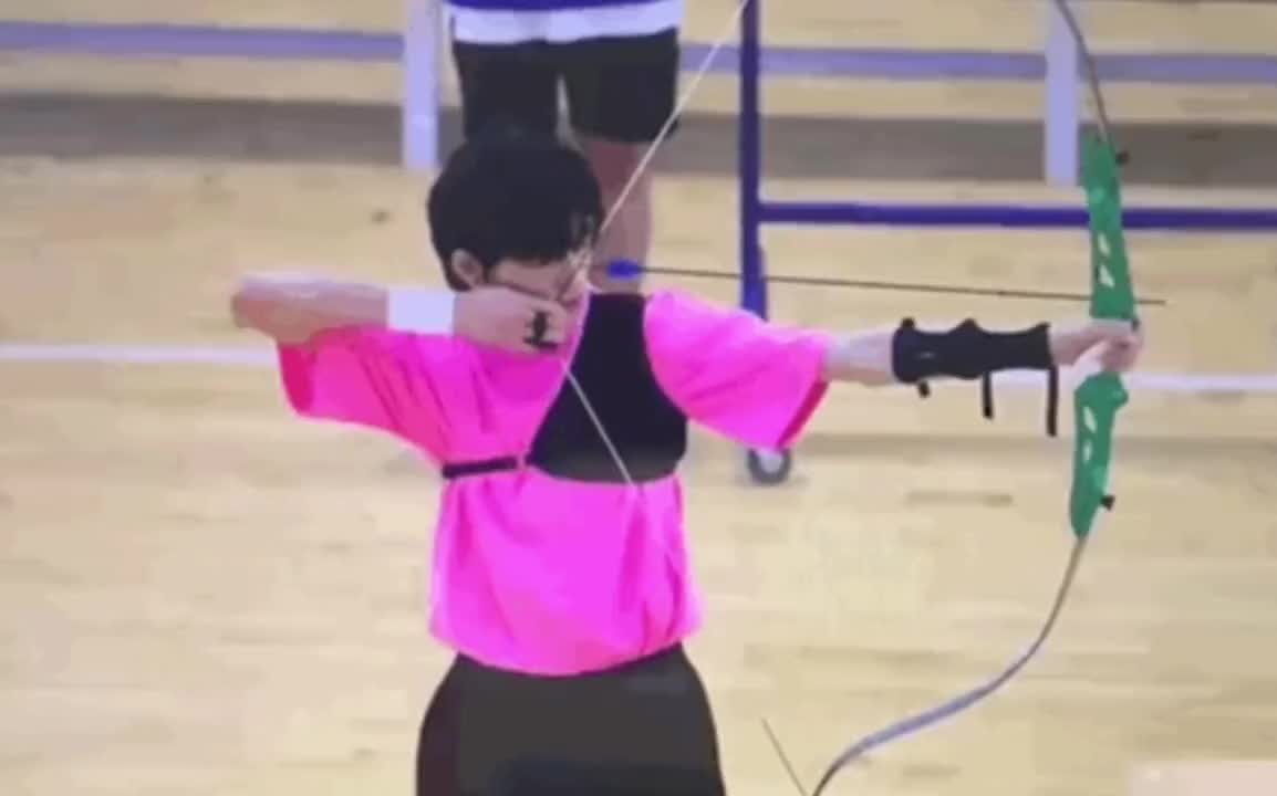 笨笨的亚轩好可爱呀山东大汉的绝对力量哈哈哈tf家族运动会 宋亚轩