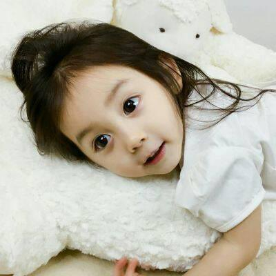 _混血小可爱_ 