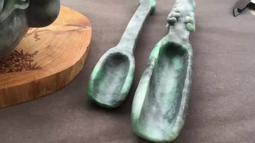 #翡翠摆件#翡翠玉石 #玉雕设计 #手工雕刻 #收藏品
