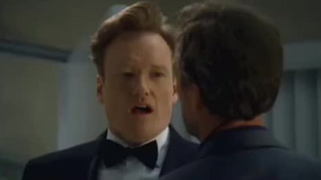 柯南主持第58届艾美奖开场短片