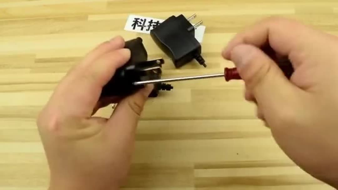 自制实用多功能锂电池充电器 3串12V 18650平衡充电器