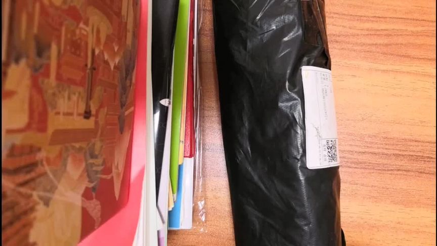 #awm绝地求生 #awm #开箱 #周边 #awm漫漫何其多 第一次录开箱吖