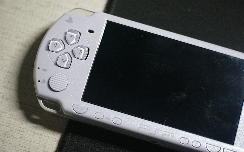 小虎家购买的PSP2000怎么样呢?一起来看看吧!