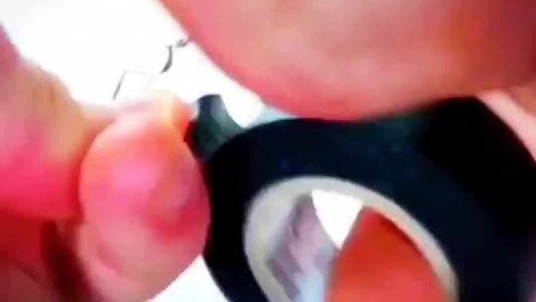如何自制简易手电筒 家庭技能必备哦