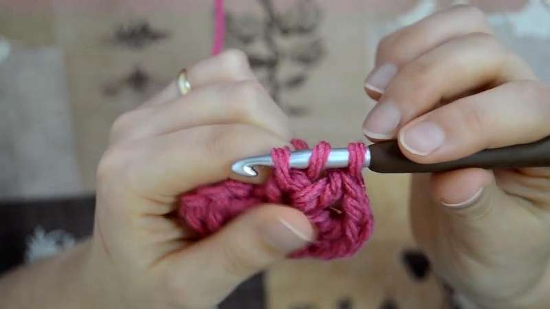 知道怎么用钩针编织爱心吗?快来见识一下吧