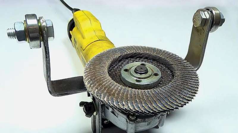 牛人这样使用角磨机,简直就是天才发明,我怎么就没想到呢