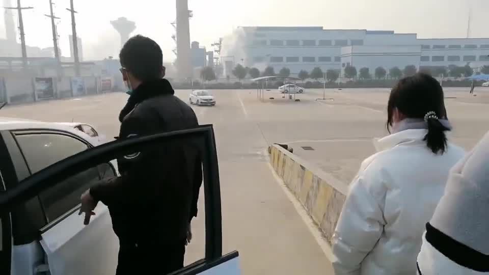 科目二最难项目陡坡起步,找半联动小技巧,确保不熄火,一把过