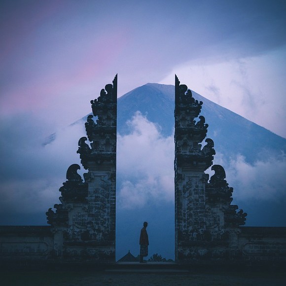 凉了夏天丶天荒 