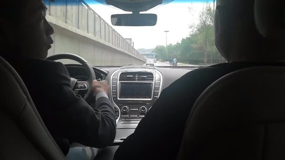 ...航海家试驾体验中,双层夹胶玻璃,加厚隔音.【来自懂车帝车友圈】