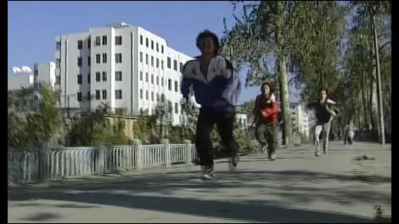 命案十三宗:校园里充大哥,转校生被欺负,忍无可忍,一刀毙命