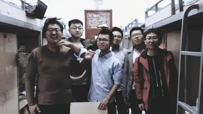 #毕业 #大学宿舍 相聚会有离别的那天,把这份时光好好保存