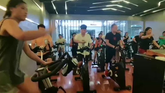 #健身打卡 #花式动感单车