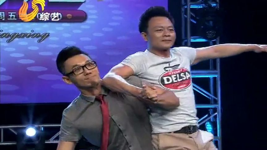 武文老师深藏不露,模仿选手表演,精彩程度不亚于专业的