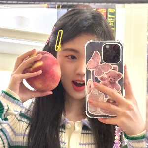 小鹤不甜 
