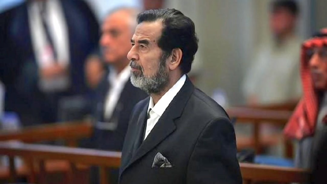 萨达姆被美军逮捕后,为什么受尽羞辱也没自杀?其实他才值得尊重