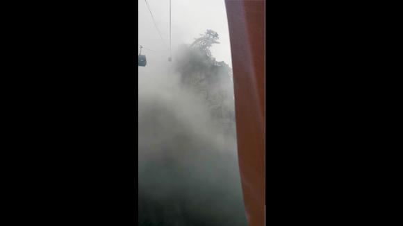 张家界天门山的缆车值得体验