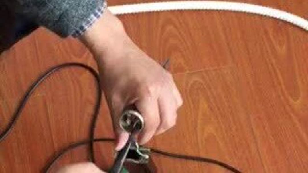 塑料焊枪枪芯装法1重庆正大