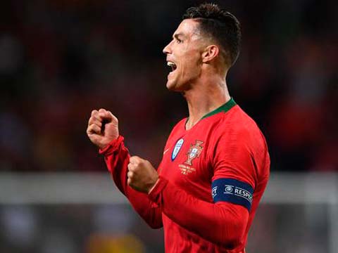 [天下足球]一球小胜荷兰 葡萄牙队成功捧杯