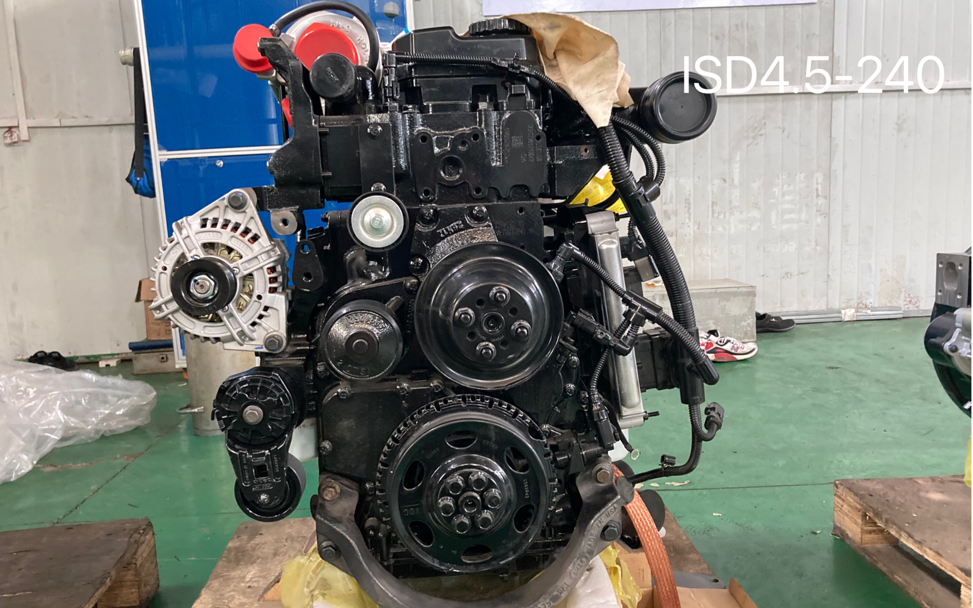 康明斯ISD4.5发动机