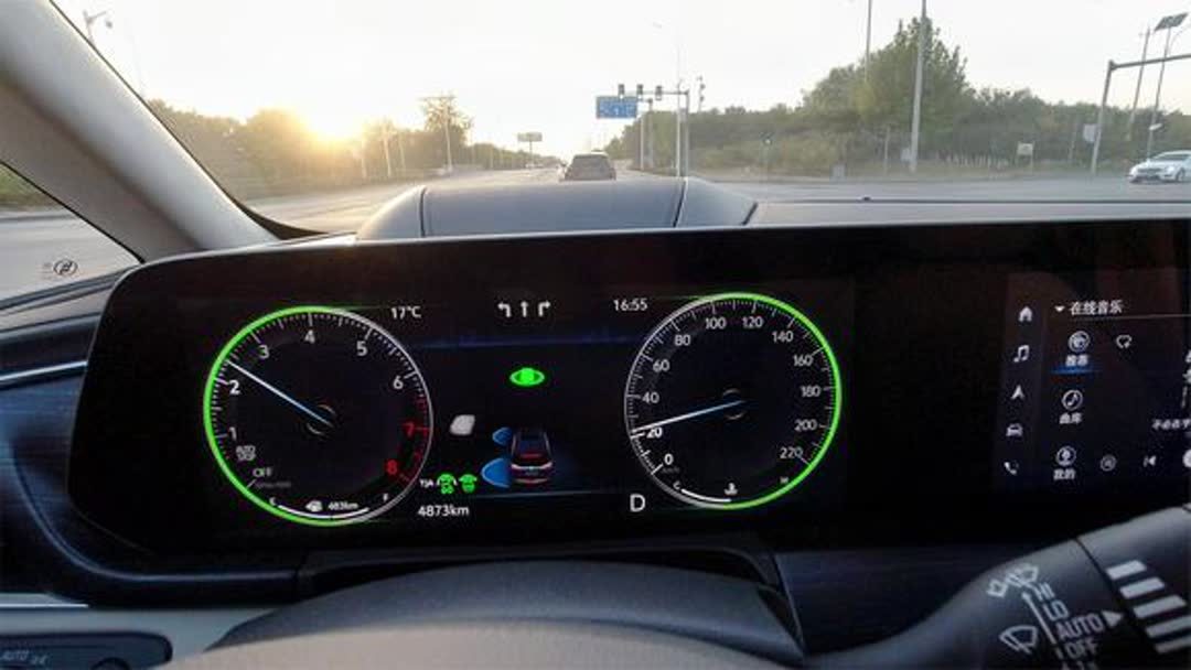 别克竟把最强技术放在一辆MPV上,聊聊GL8艾维亚的辅助驾驶系统