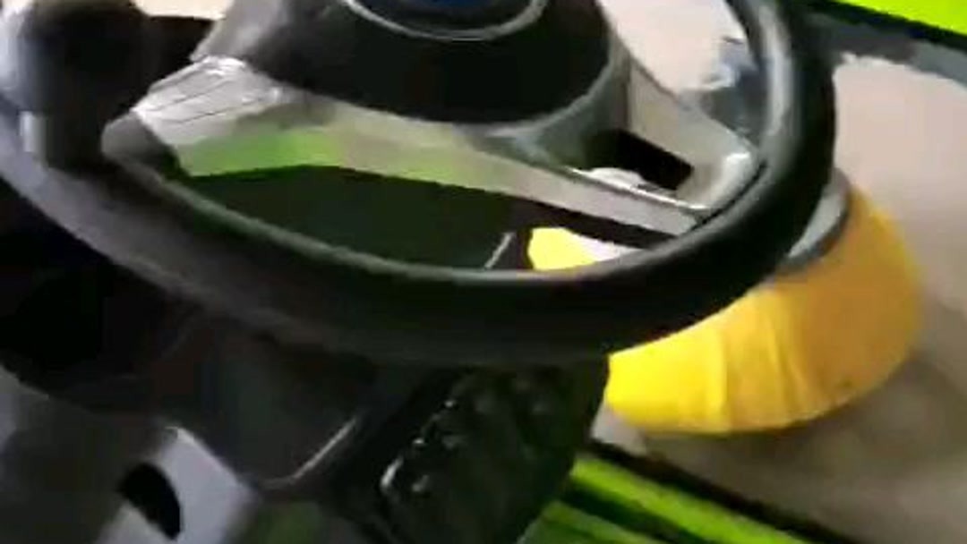 多功能小型电动扫地车,内部结构详细介绍。