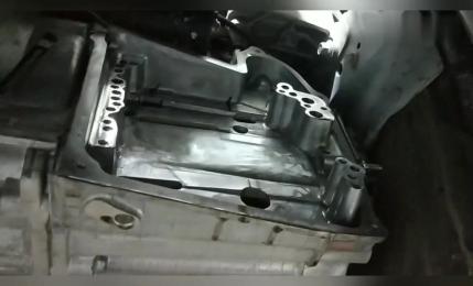 实拍:湿式双离合的拆解和维修!少花钱就得这么修