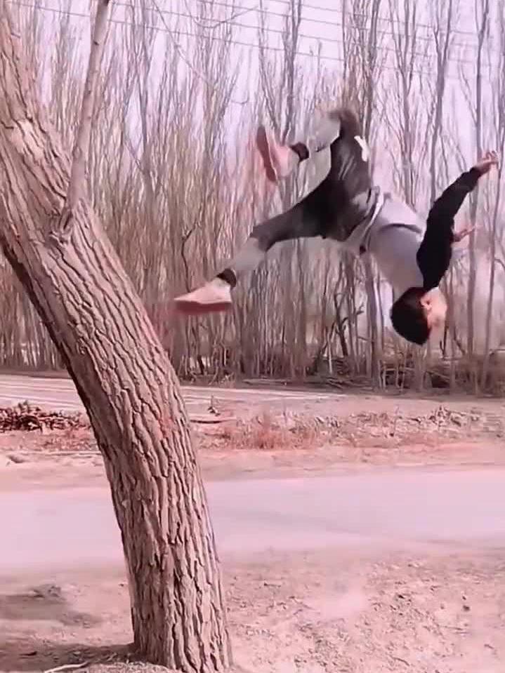 危险动作请勿模仿 台上一分钟台下十年功 创作者扶持计划 我的乡村生活