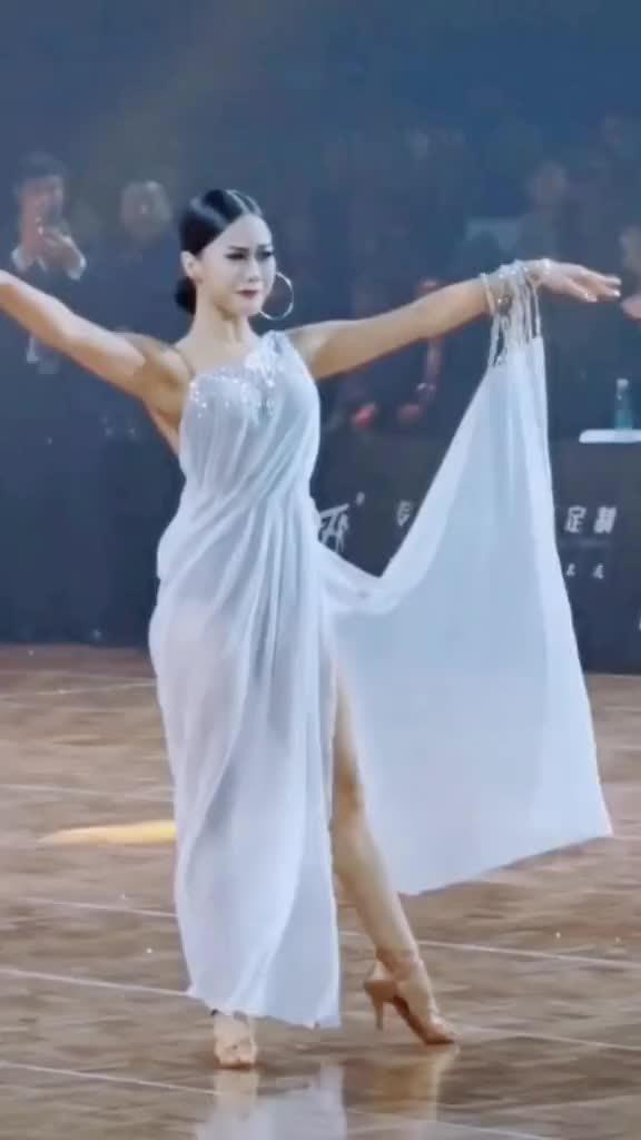 生命中的舞蹈永不谢幕!