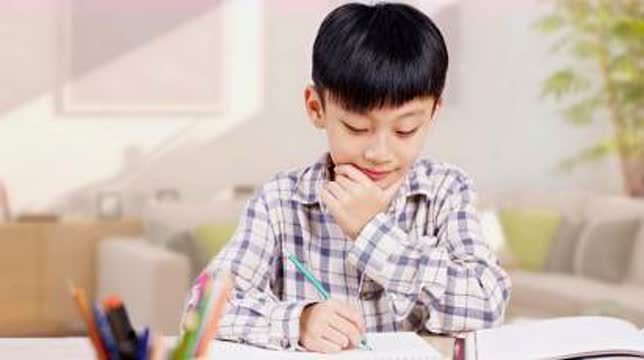 如何让孩子主动学习?聪明父母做到这4点,提高孩子自主性