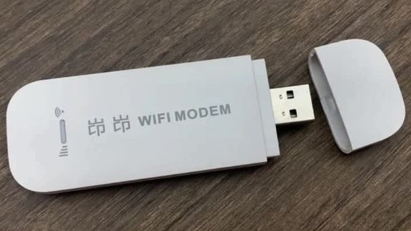 移动无线随身wifi路由器高速上网插卡家用电脑车载全网通