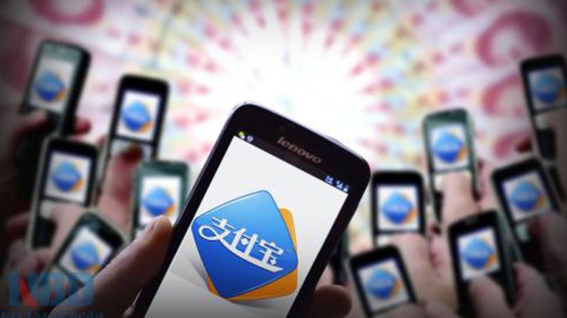 赶紧关掉支付宝这个功能,否则钱丢了你都不知道!