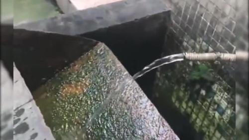 工地洗手间的水箱,哪位工人大哥制作的,真有才!