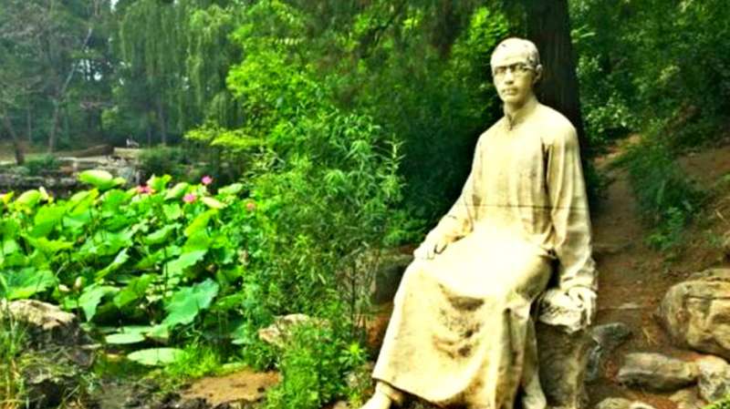 朱自清的父亲,为何丢了官职?原因让我们大跌眼镜